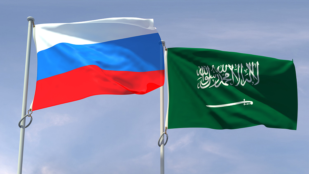 بوتين يجري اتصالا هاتفيا مع ولي العهد السعودي