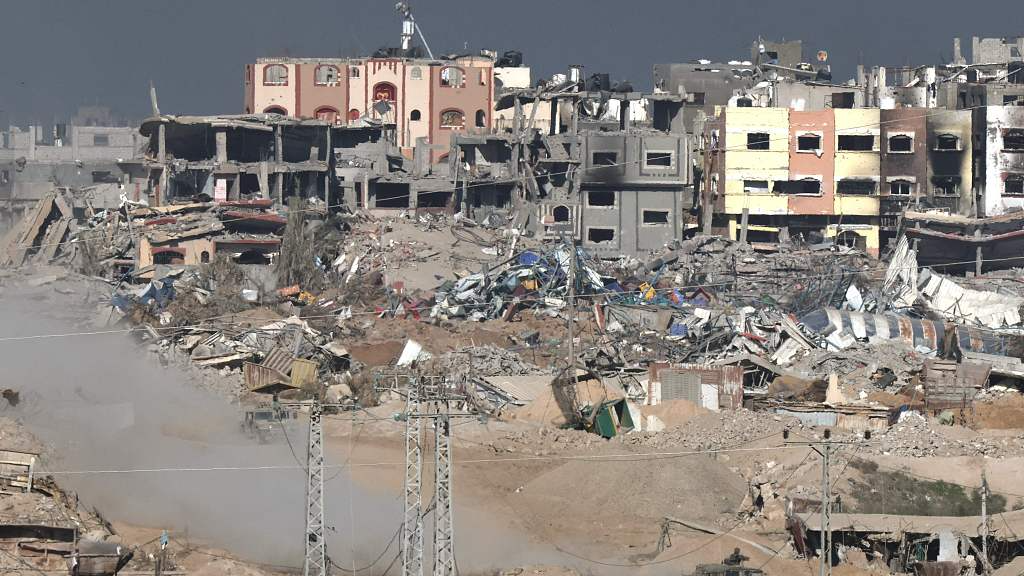 وفد من حماس يصل إلى القاهرة لمناقشة خطة جديدة لإنهاء الصراع